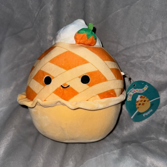 Squishmallows | Accents | Pippie The Pumpkin Pie Squishmallow Brand New ...
